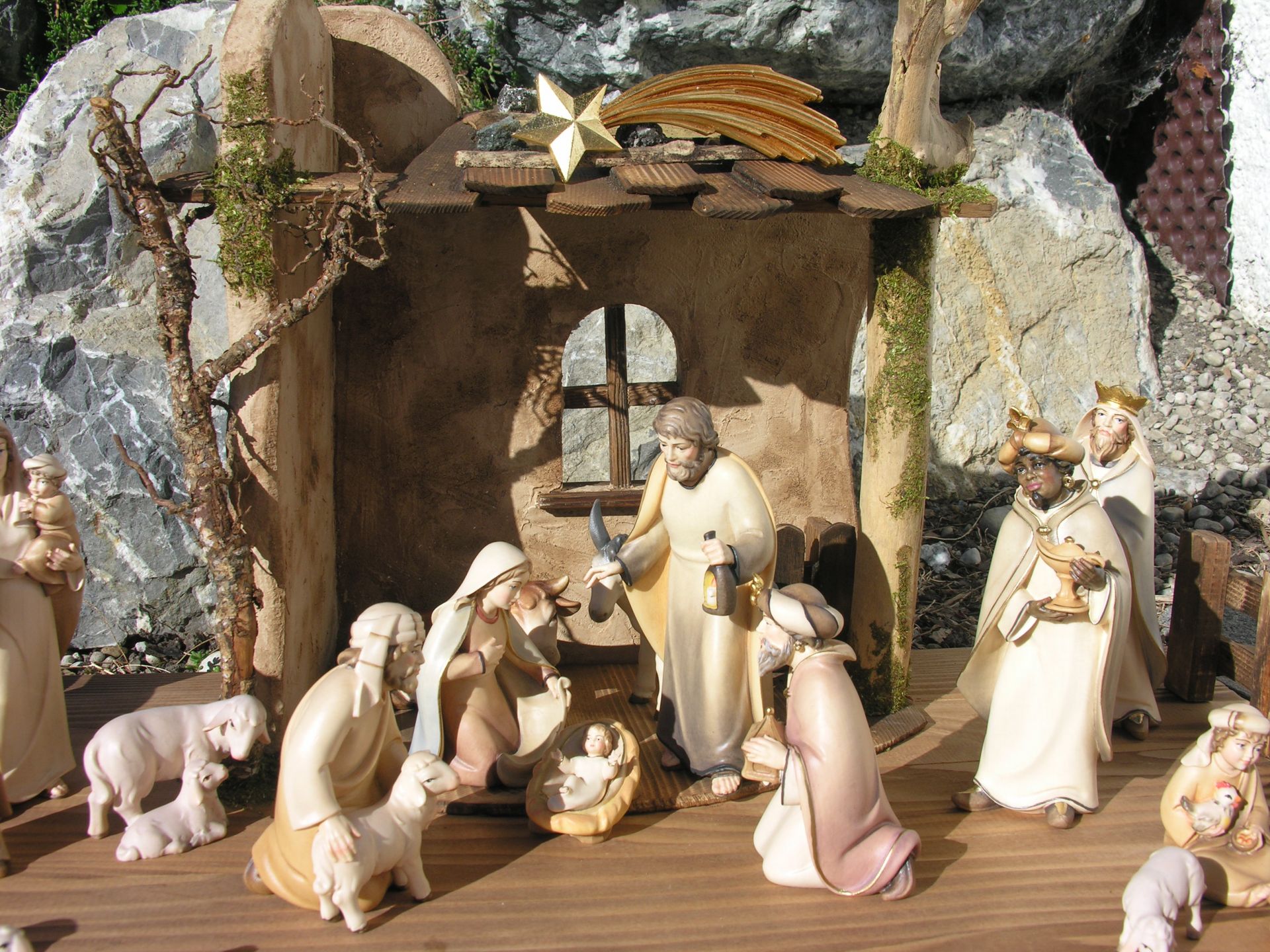 Artis-Krippenstall gemauert